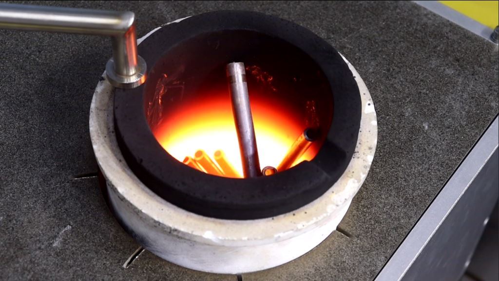 Precious metals melter with induction heating-CDOCAST